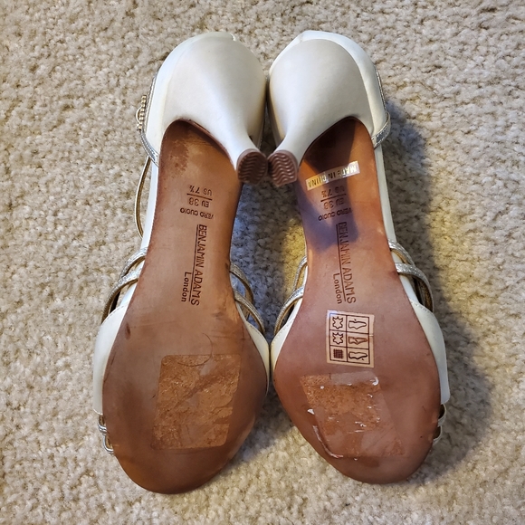 Benjamin Adams | Shoes | Benjamin Adams London Preston Pumps Wedding ...